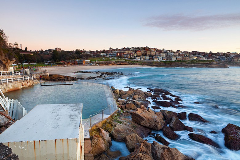 Morning Dawn Bronte Beach Ocean Pool Photos Pictures Sydney